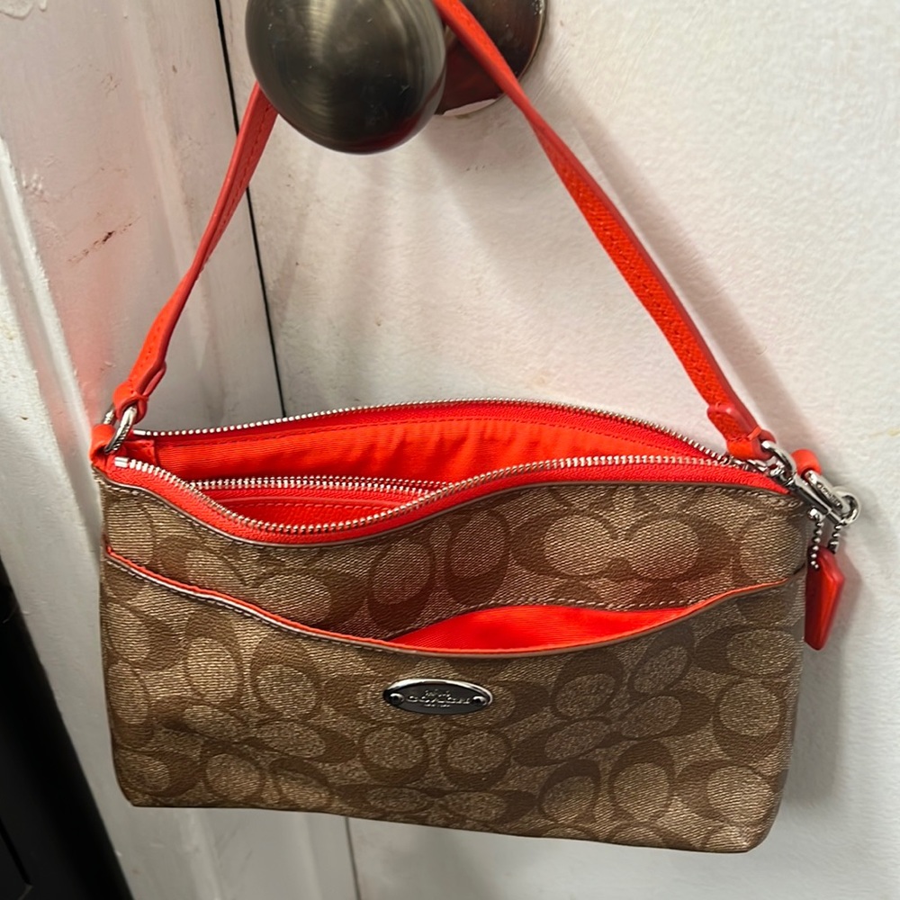 Coach Clutch Leather Mini Bag - Gem